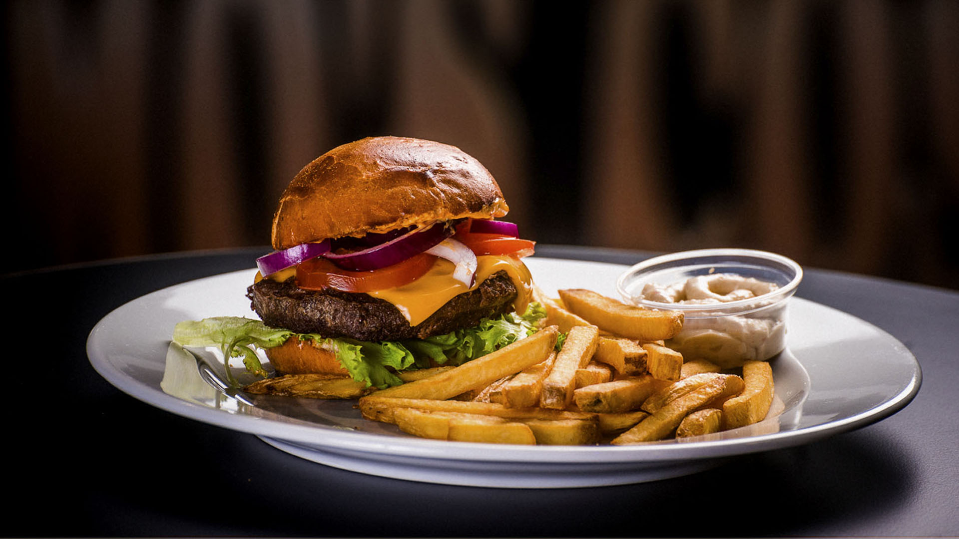 Osmo's Burger - OC Bar - Club · Pub · Karaoke · Sport Bar
